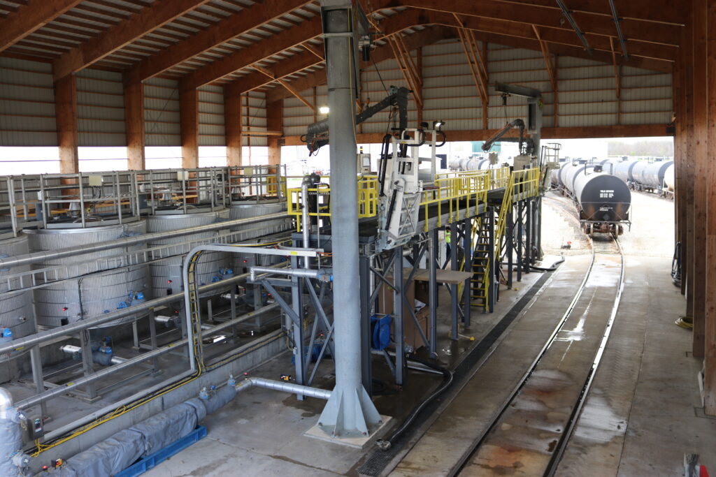 Raptor® Tank Cleaning, Heel and Sediment Removal Services